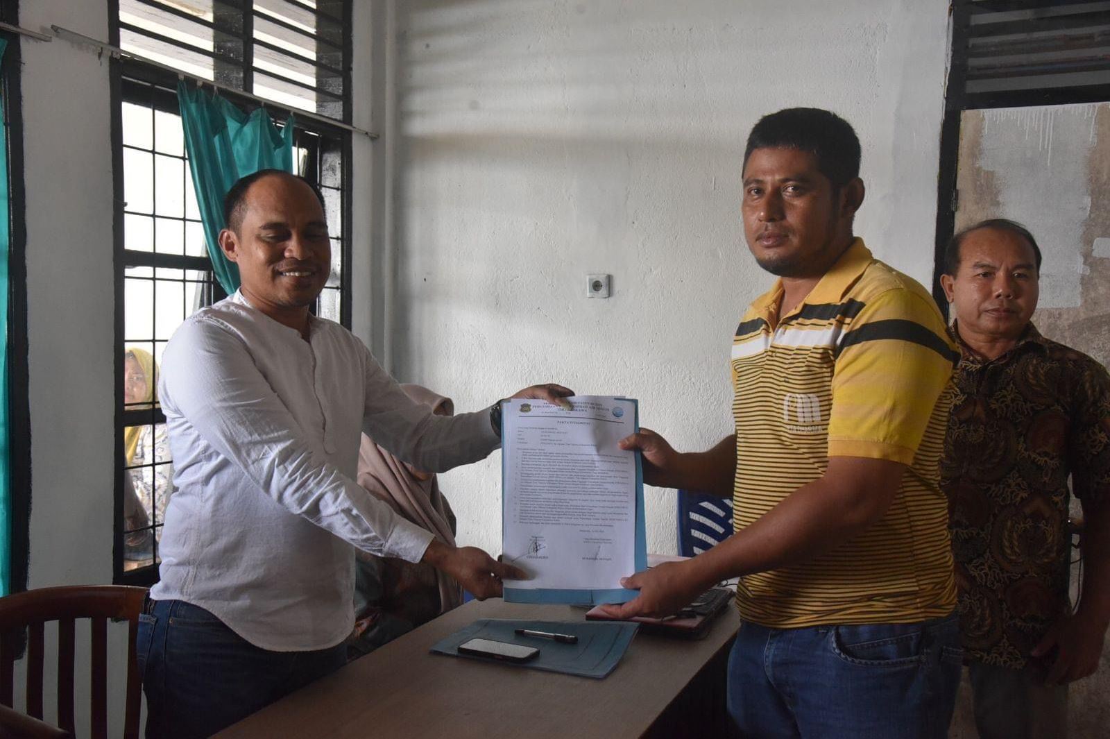 Wujudkan Komitmen dan Profesionalisme, PDAM Tirta Takawa Buton Teken ...